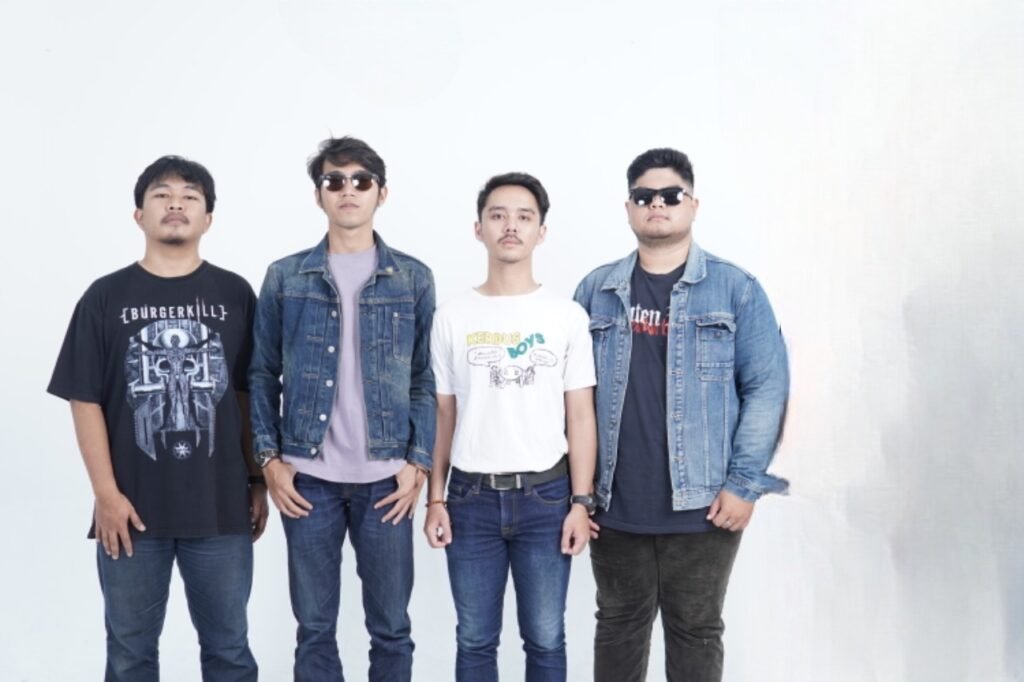 Akhir Pekan Tiada Alasan untuk Lepaskan Beban dari Wolf Youth - Shoutbox